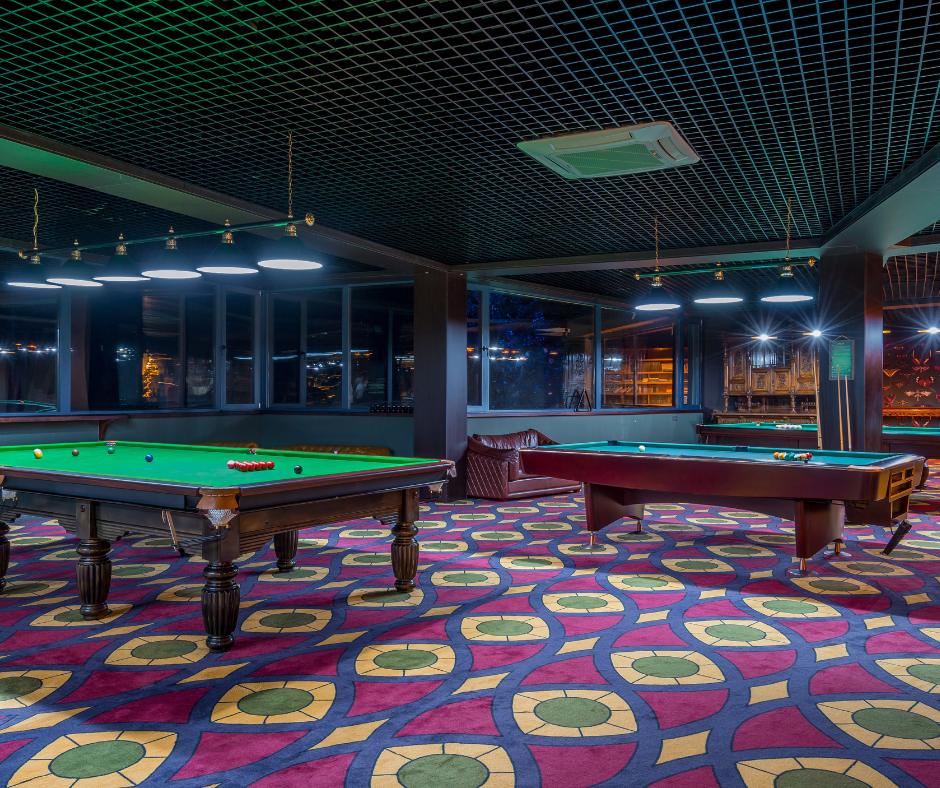 BILLIARDS CLUB